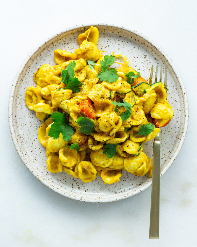 Creamy Vegan Turmeric Pasta - Justine Doiron